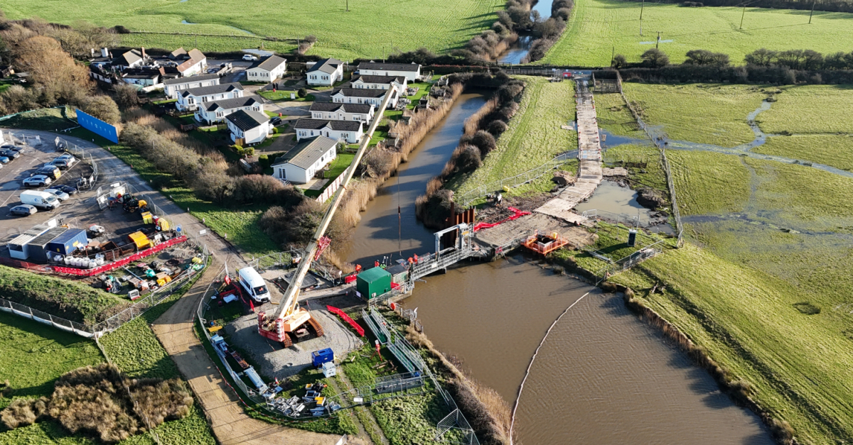VolkerStevin develops one of a kind gravity eel pass at the Pevensey Levels | VolkerWessels UK